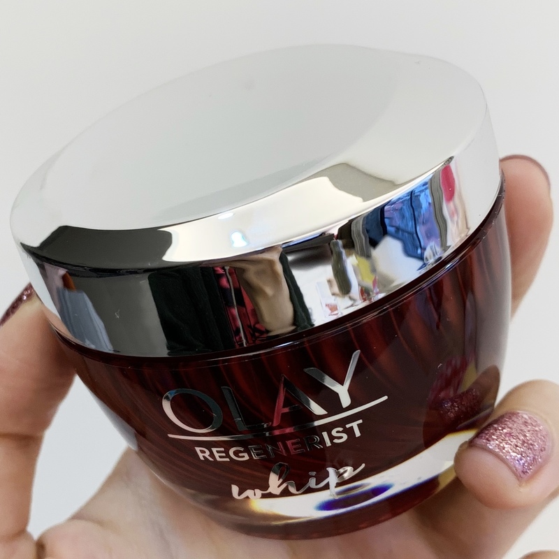 小鹿奔馳中 - [OLAY 歐蕾] 緊緻空氣感面霜 | @cosme