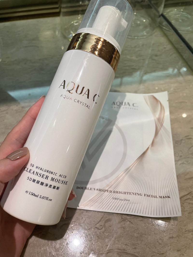 想名字好難 - [AQUA C. 花漾皙] 5D玻尿酸淨柔慕斯 | @cosme