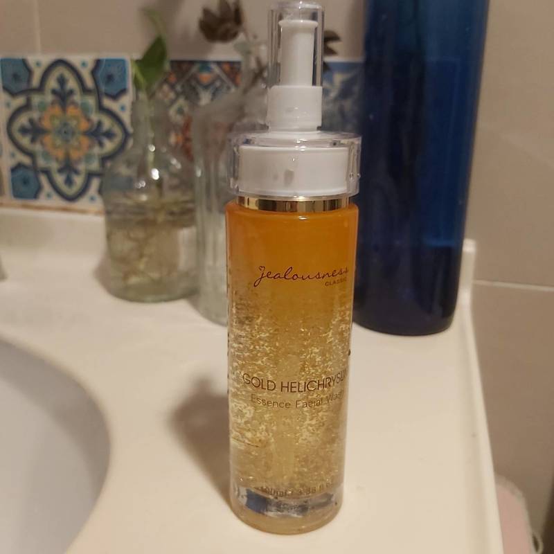 Sammipeace - [Jealousness 婕洛妮絲] 黃金蠟菊淨白潔顏露 | @cosme