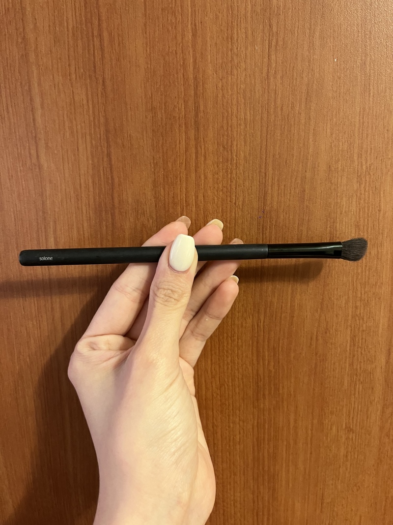 姿怡 - [Solone] HE07斜角暈染刷 | @cosme