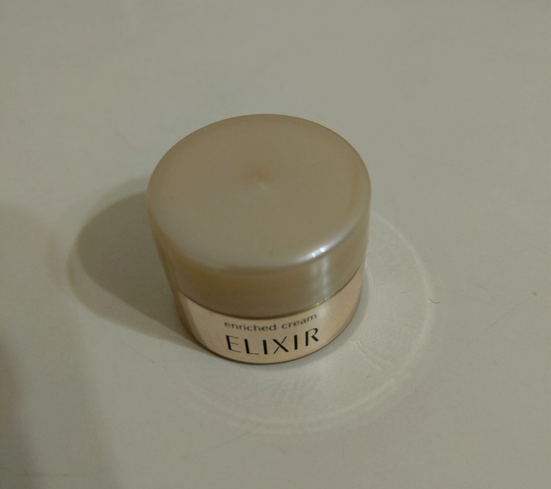 glin - [ELIXIR 怡麗絲爾] 超澎潤彈力滿格乳霜 | @cosme