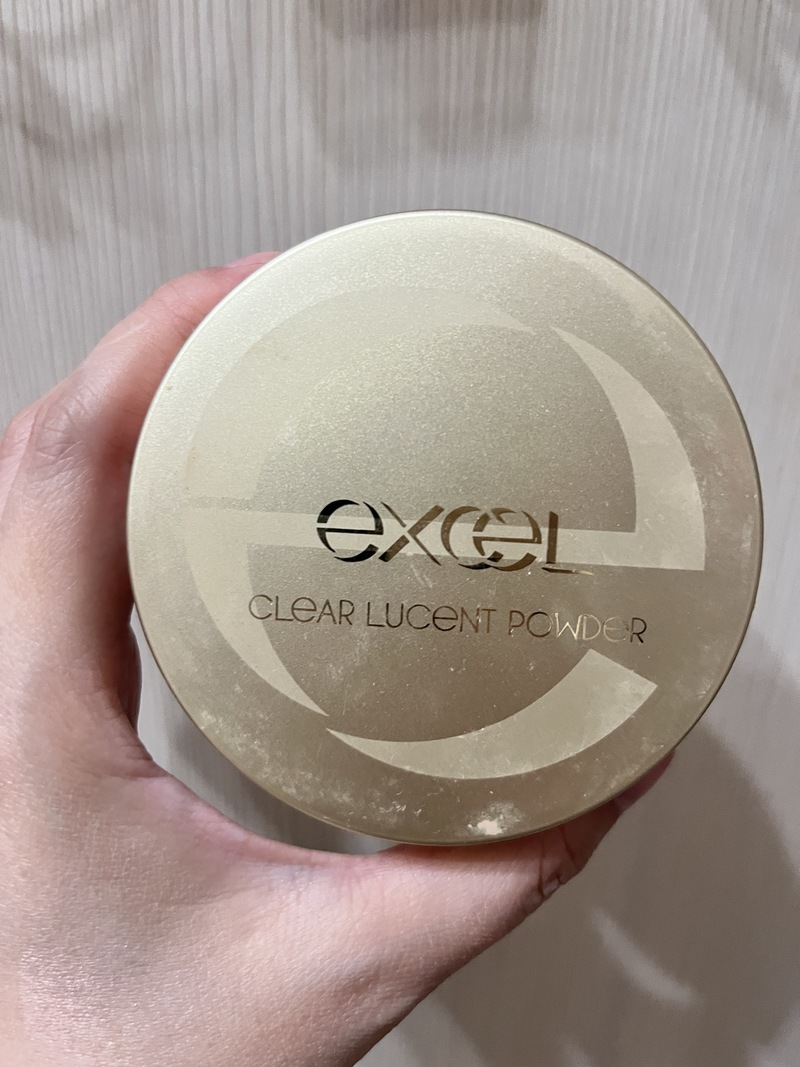 眼中的銀河 - [excel] 光感透亮蜜粉 | @cosme