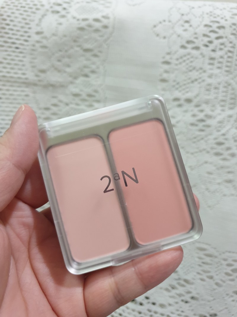 何妮妮 - [2aN] 摩登雙色腮紅 | @cosme