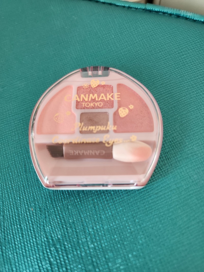 Iris K - [CANMAKE] 淚袋專用盤 | @cosme