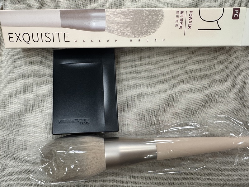 小蕾夢 - [Solone] 法式清焙蛋型蜜粉刷/PC01 | @cosme