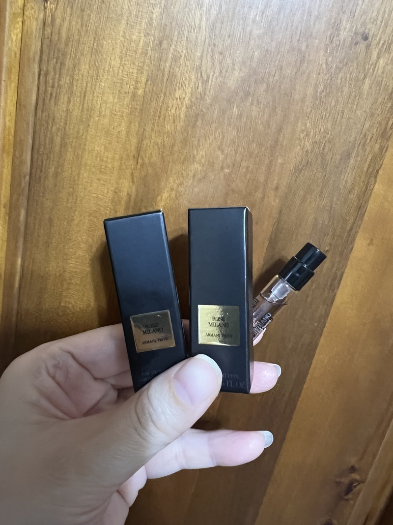 小米粉 - [GIORGIO ARMANI beauty 亞曼尼] 高級訂製淡香水花 | @cosme